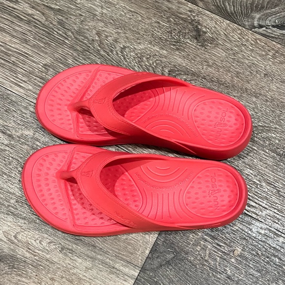 NuuSol | Shoes | Salmon Colored Nuusol Sandals | Poshmark